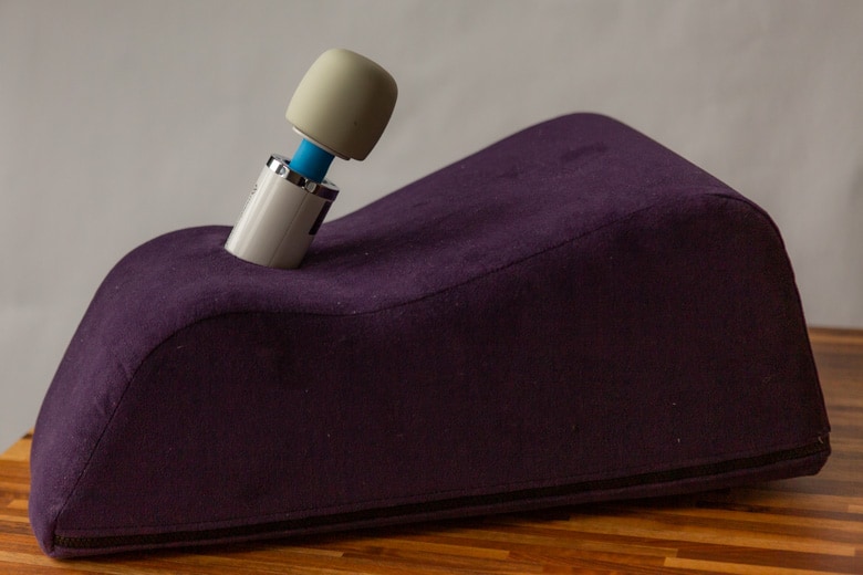 Magic Wand Rechargeable Review & COMPARISON [2024]